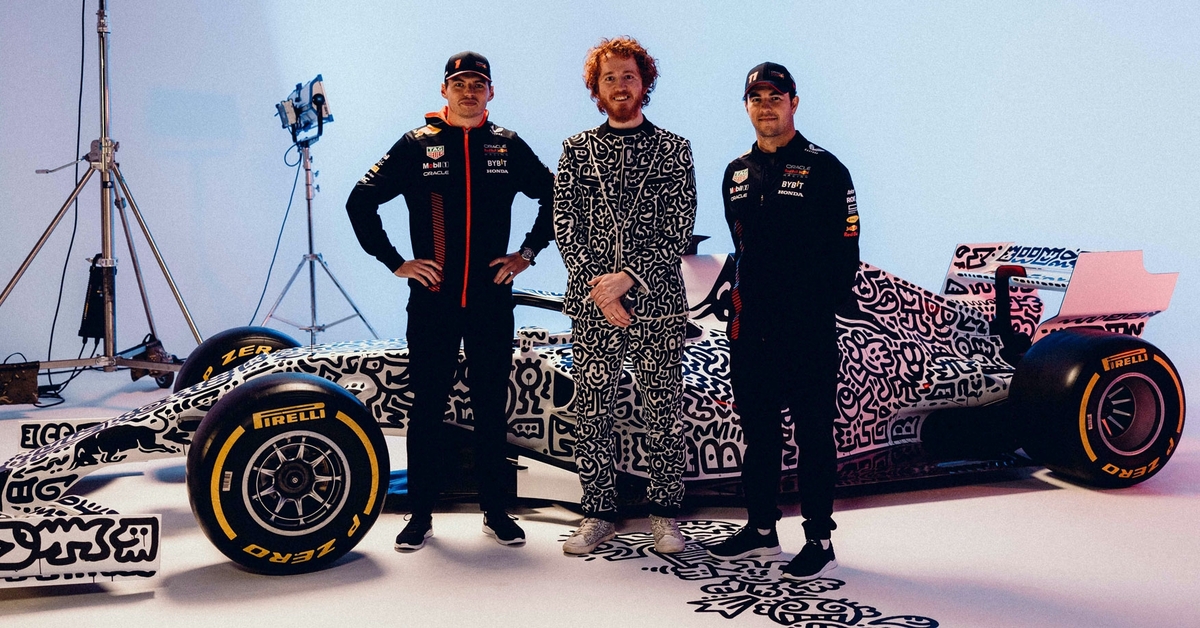 When Mr. Doodle meets Red Bull racing: the "Doodle Bull" now offered ...
