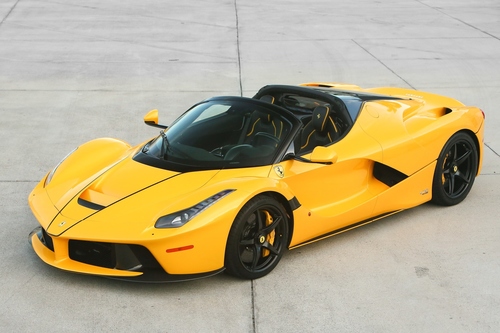 LEGO MOC Ferrari LaFerrari RC car in 1/15, yellow ver. by LegoDoodle ...